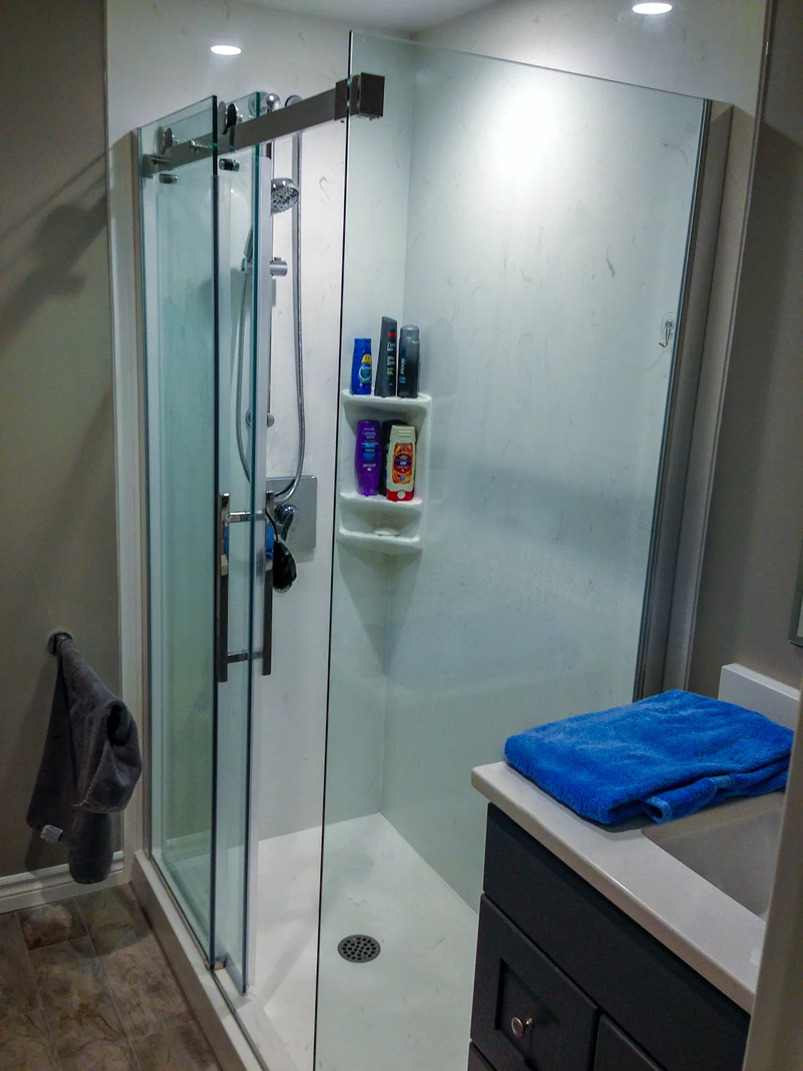 9 - Small Bathroom Model - Household Plumbing